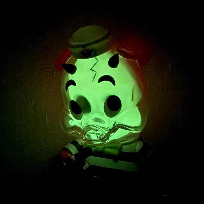 BlackBook Toyの新作はFrank Kozik氏のポスターアートから飛び出した「Red Devil」！ | sofvi.tokyo